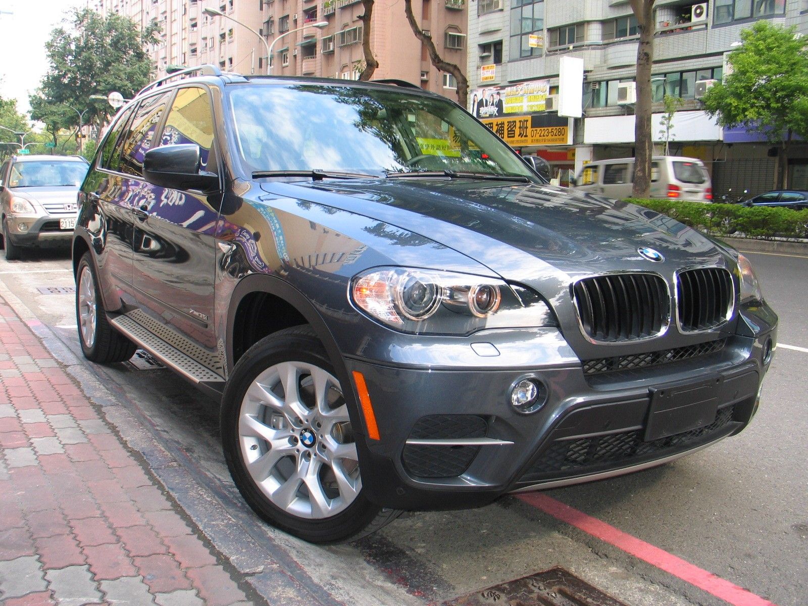 BMW X5 2011年二手車 電洽 高雄市-聯華汽車 | 8891汽車
