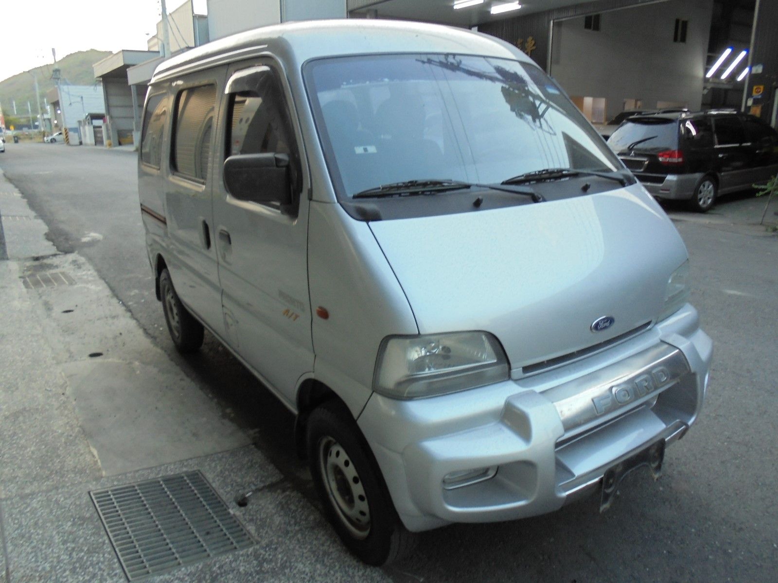 Ford Pronto 2003年二手車 9.8萬 高雄市-鴻展汽車 | 8891汽車
