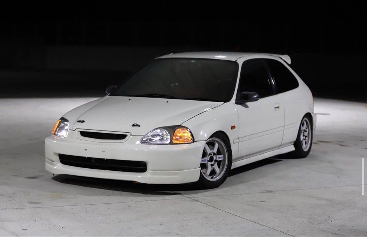 Honda Civic K8 2000年二手車 4.8萬 桃園市-通通破盤價 | 8891汽車