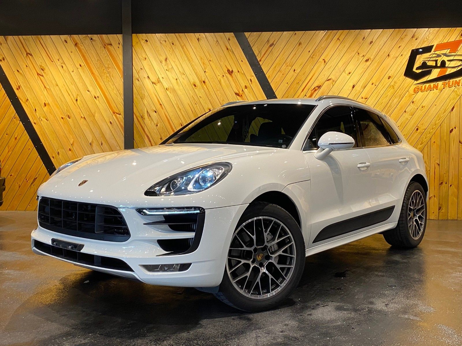 【冠騰國際】15年式 MacanS賽車計時器.BOSE音響.20吋鋁圈#5875【中古車(二手車)價格/圖片/配備/說明】 | 8891汽車