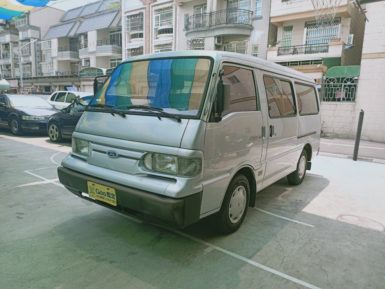 Ford Econovan 2009年二手車 電洽 高雄市-花旗汽車-夢想的起點 | 8891汽車