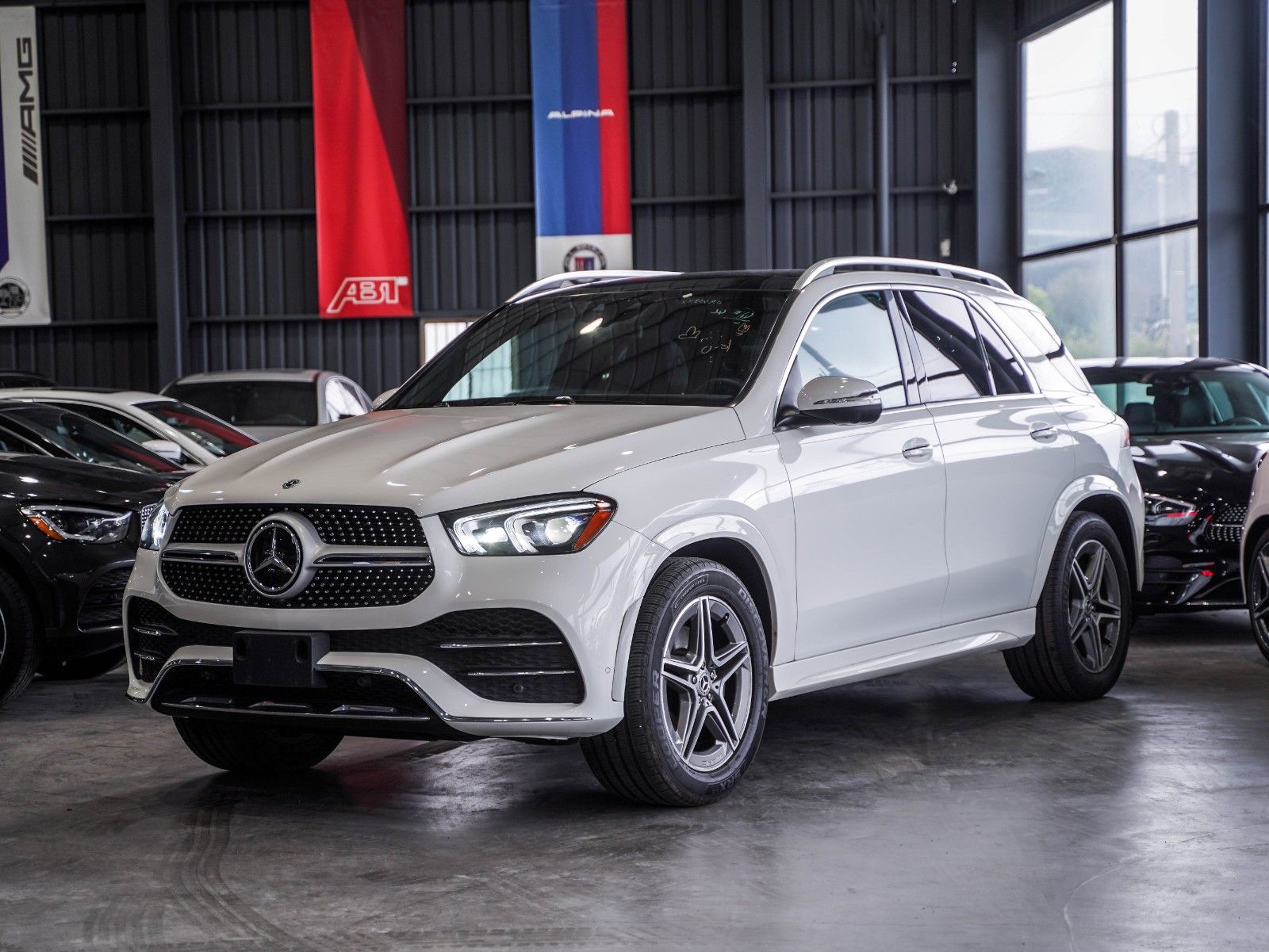 Mercedes-Benz GLE 2021年二手車 電洽 桃園市-穩佳國際車業 | 8891汽車