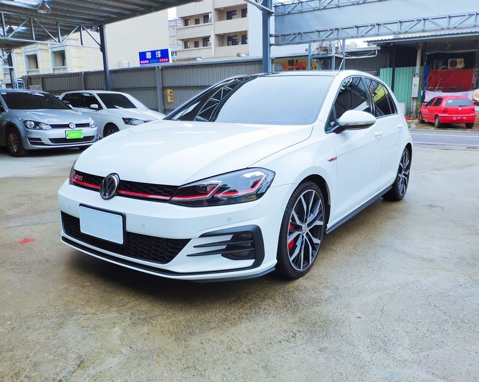 Volkswagen Golf GTI 2016年二手車 6.8萬 新北市-【優質車商推薦】 | 8891汽車