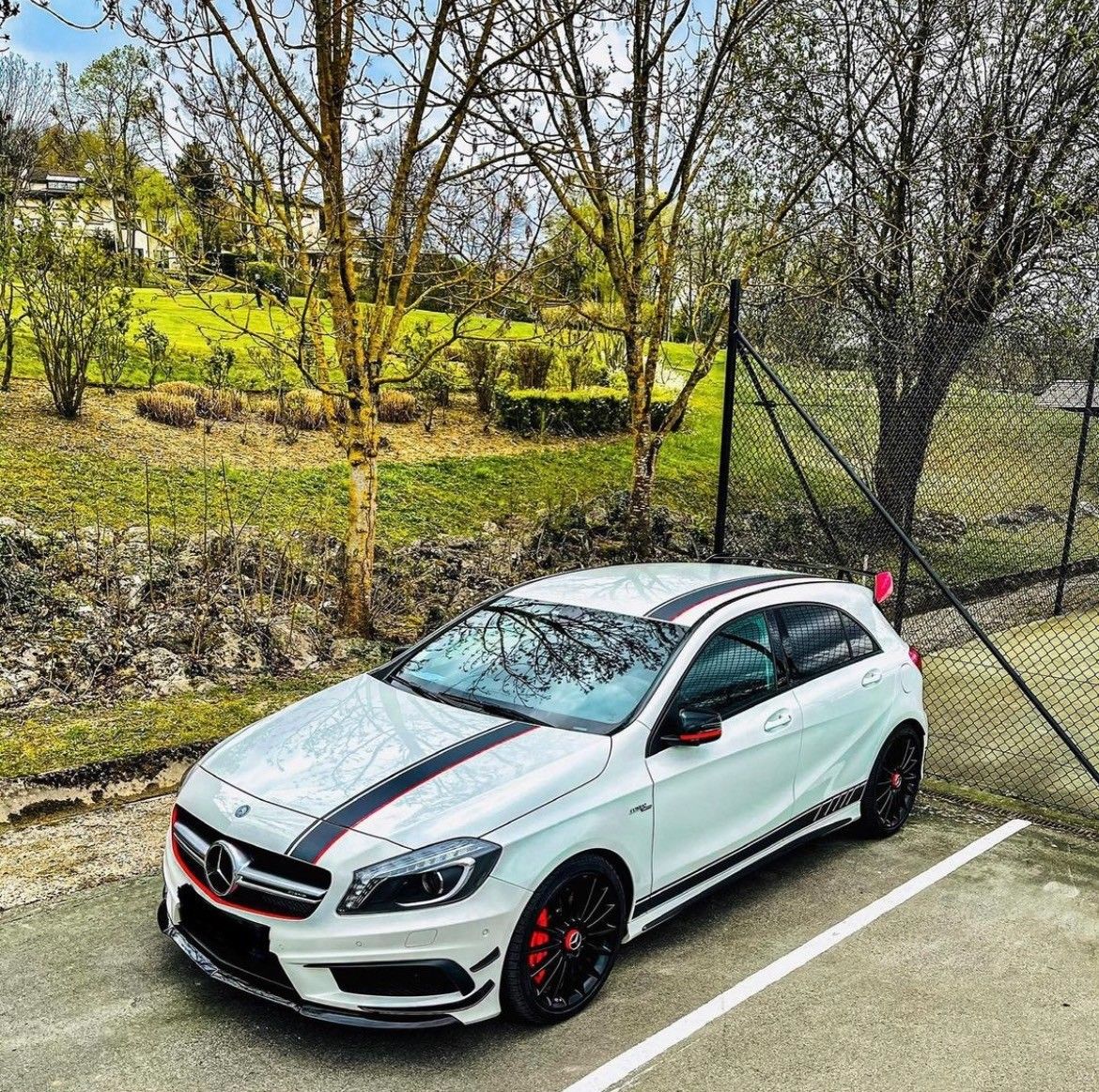 Mercedes-Benz A-Class 2014年二手車 32.8萬 台中市-輪䡌車業 | 8891汽車