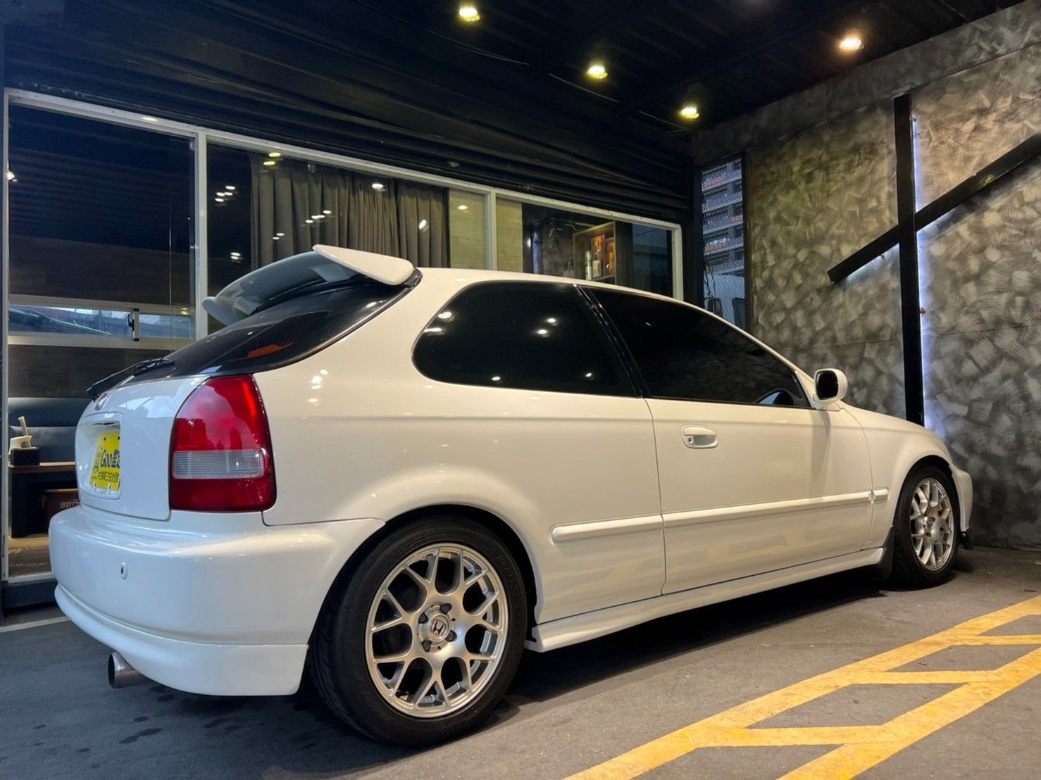 Honda Civic K8 2000年二手車 18.8萬 新北市- | 8891汽車