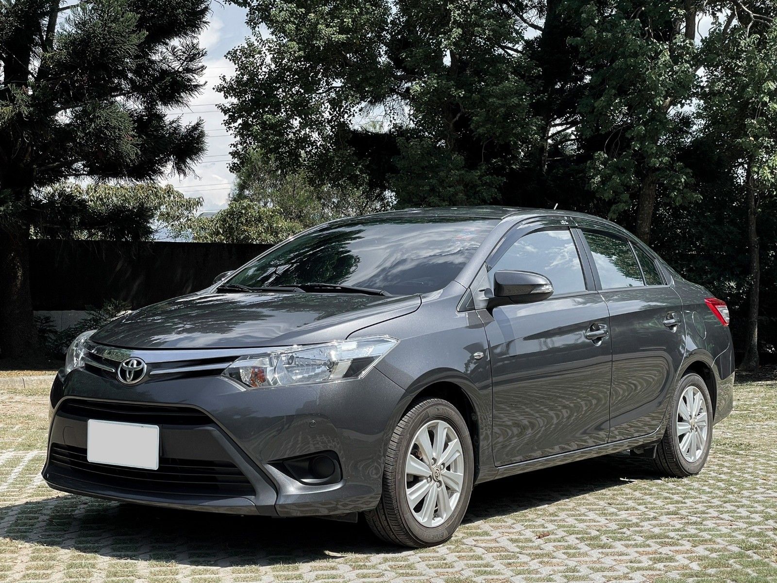 Toyota Vios 2017年二手車 29.8萬 桃園市-Wade中古車庫 | 8891汽車