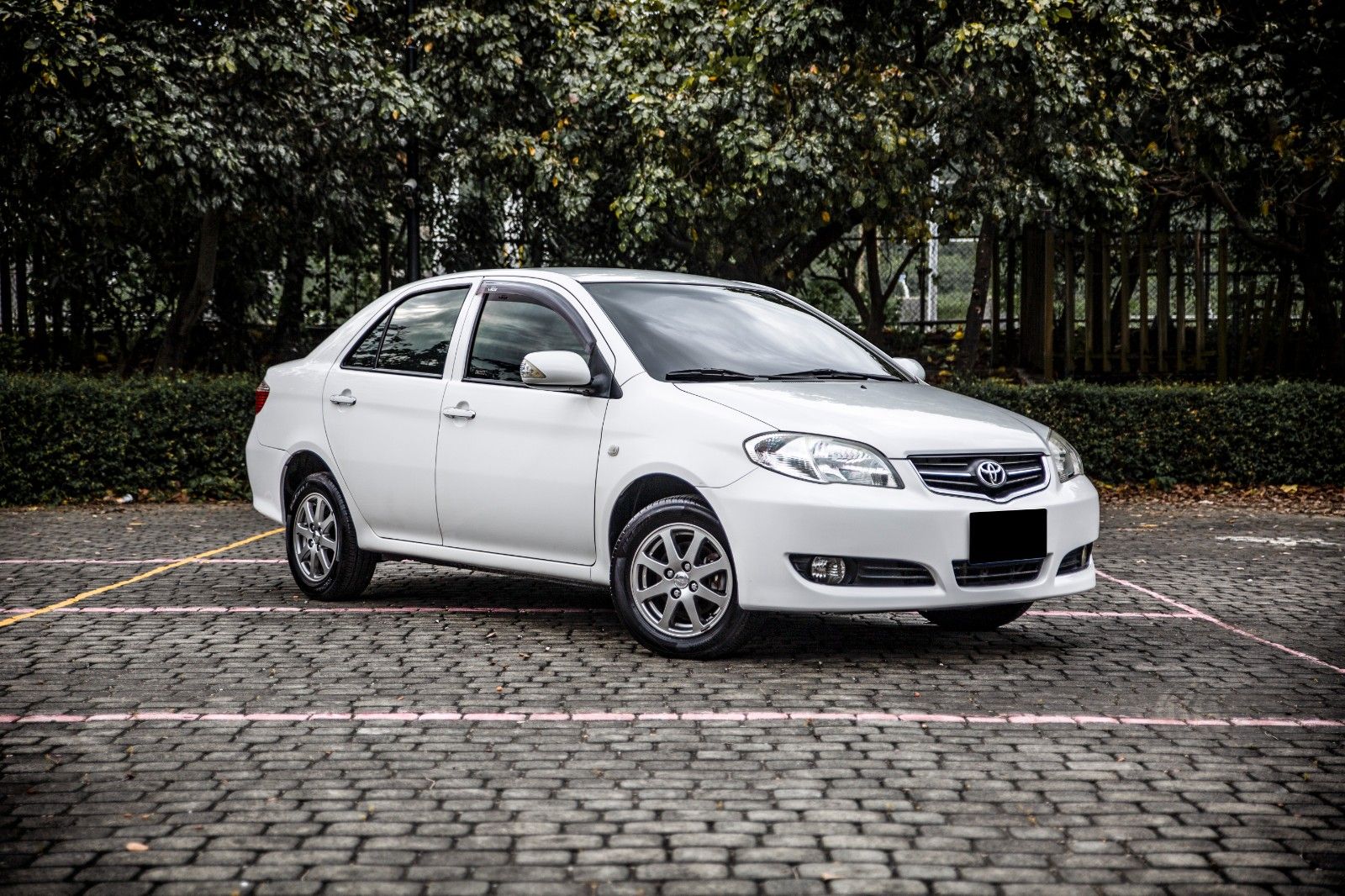 Toyota Vios 2013年二手車 10.8萬 高雄市-網路人氣車商格尚汽車 | 8891汽車