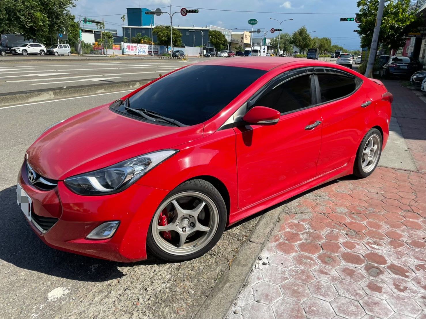 Hyundai Elantra 2013年二手車 24.8萬 台中市-安勝汽車 | 8891汽車