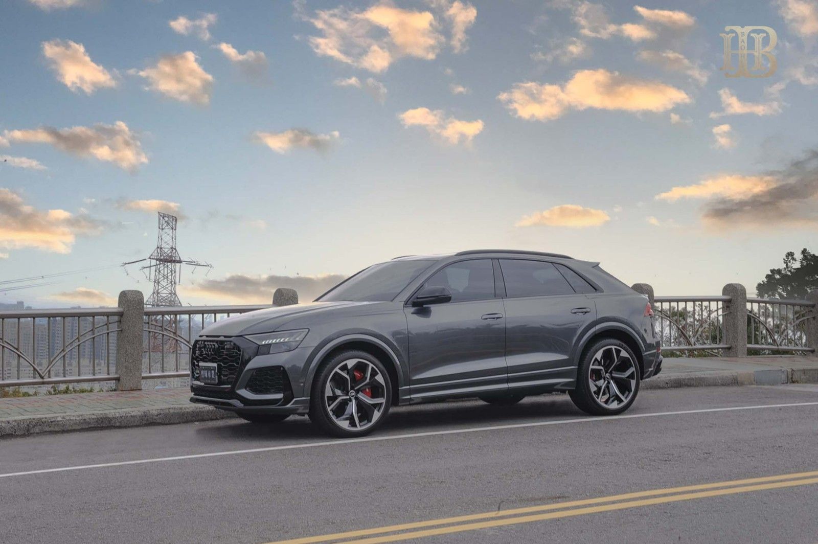 Audi RS Q8 2021年二手車 電洽 台中市-寶輝車業官方 | 8891汽車