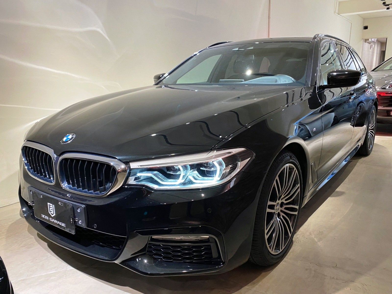 BMW 歐規 G31 530i M版 5AT跟車【中古車(二手車)價格/圖片/配備/說明】 | 8891汽車