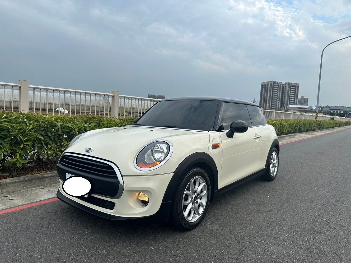Mini One 2015年二手車 49.8萬 桃園市-丞鎰國際車業 | 8891汽車
