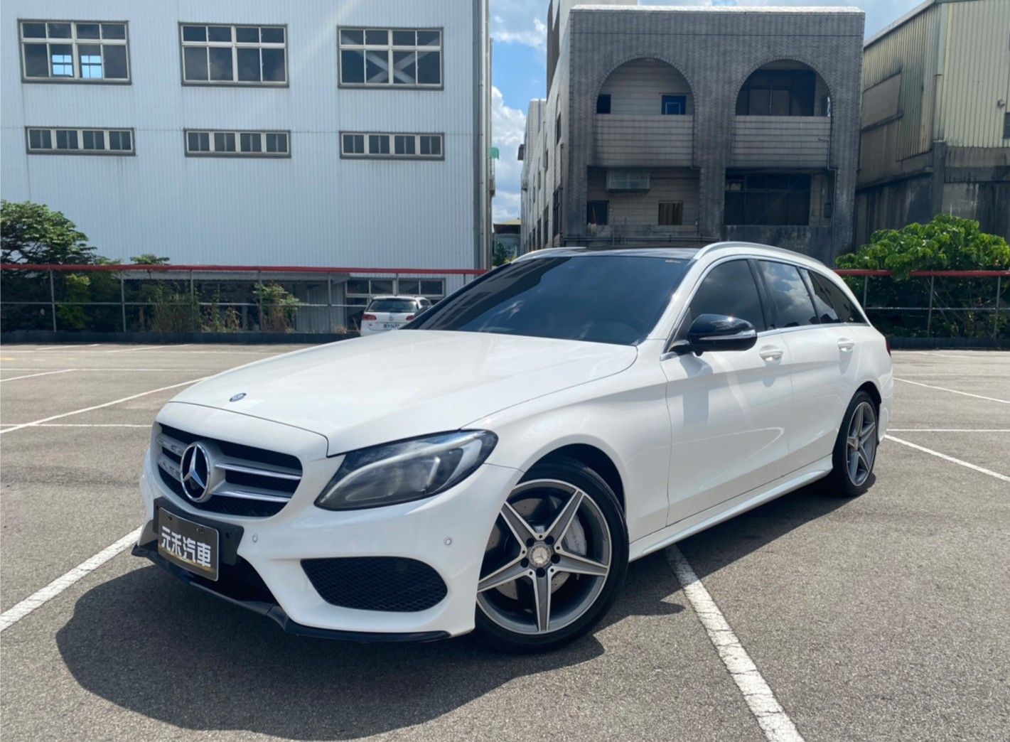 S205型 C250 AMG Line Estate 實跑九萬 改安卓環景【中古車(二手車)價格/圖片/配備/說明】 | 8891汽車