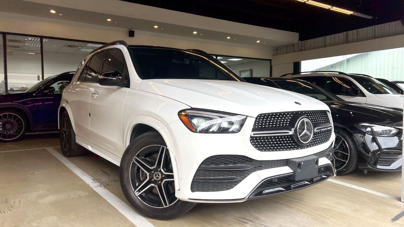 改款GLE350 AMG 23P 7座 吸門 柏林 環景 全景 夜色 大滿配【中古車(二手車)價格/圖片/配備/說明】 | 8891汽車