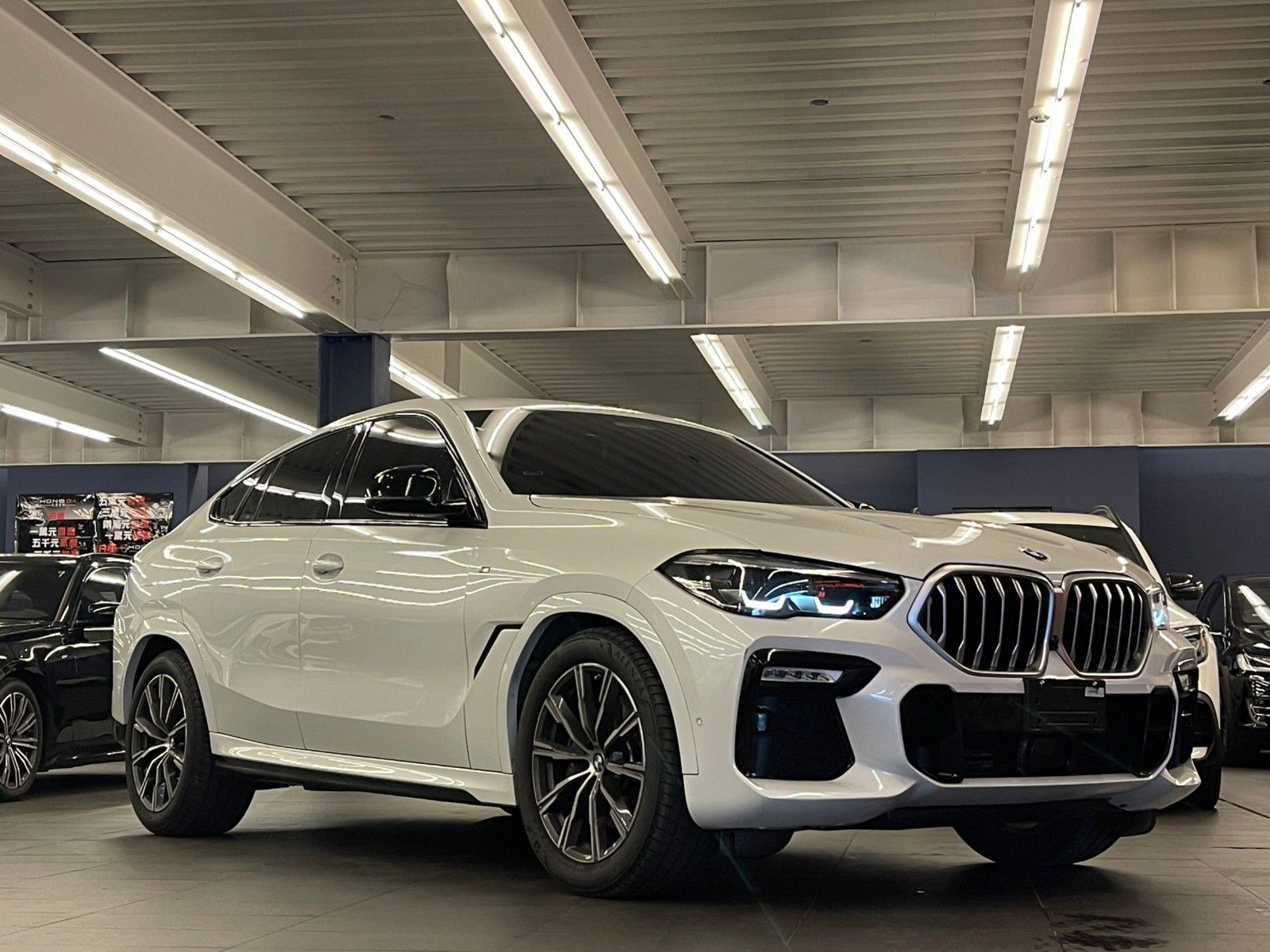 BMW X6 2021年二手車 338.0萬 桃園市-弘達國際桃園店 | 8891汽車
