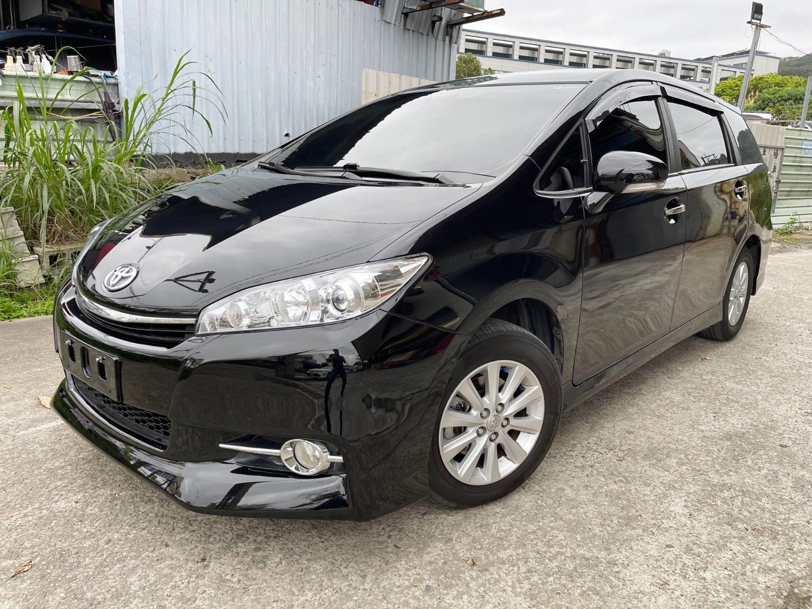 Toyota Wish 2015年二手車 28.8萬 新北市-車達汽車 | 8891汽車