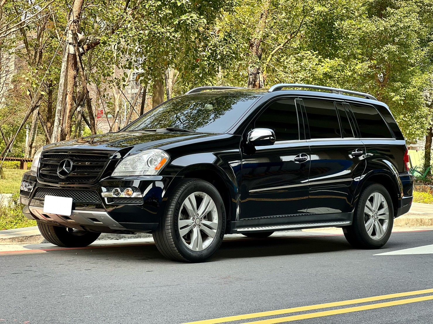 保證實車實價 GL450 7人座 8.8萬Miles 4WD 第三排電動收摺【中古車(二手車)價格/圖片/配備/說明】 | 8891汽車