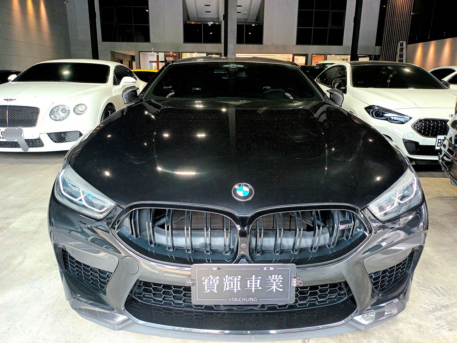 總代理_BMW M8.V8雙渦輪增壓.實車在庫.原板件【中古車(二手車)價格/圖片/配備/說明】 | 8891汽車
