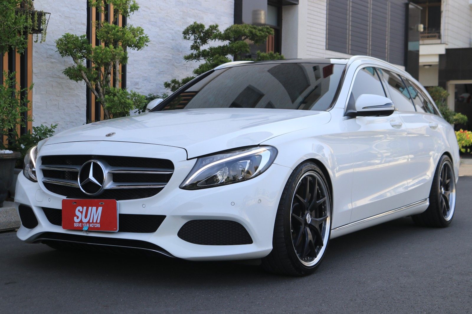 嚴選專區 - 台南小林-C250運動版 旅行式 AMG 總代理 里程保證【中古車(二手車)價格/圖片/配備/說明】 | 8891汽車