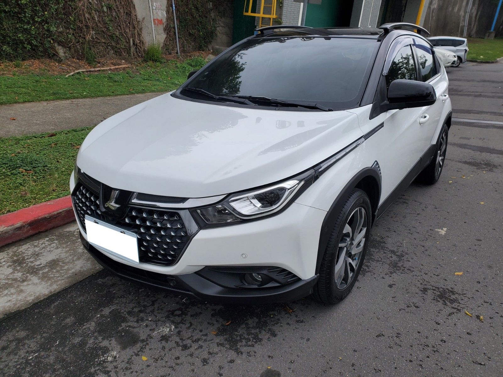 嚴選專區 - Luxgen U5 2017年二手車 38.8萬 台北市-健進中古汽車行 | 8891汽車