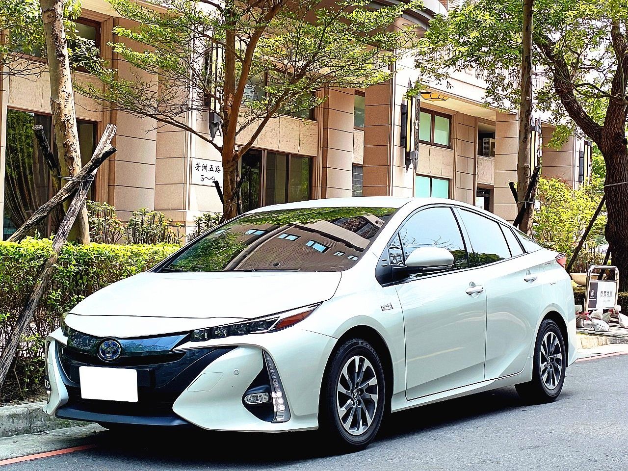 Toyota Prius PHV 2021年二手車 81.8萬 新北市- | 8891汽車