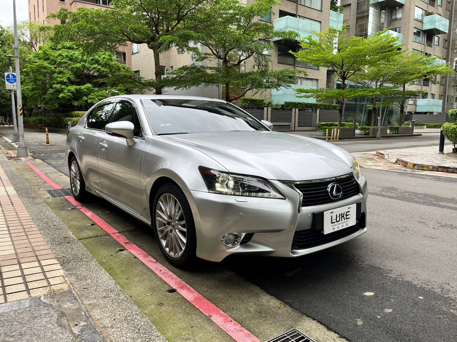 Lexus GS 2013年二手車 55.8萬 台北市-路加車業 | 8891汽車