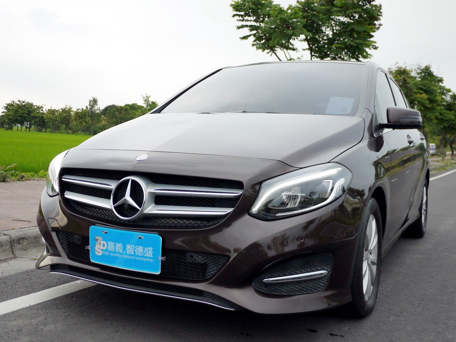 2015 M-Benz B-180 總代理一手車.可全額貸.輕鬆坐擁【中古車(二手車)價格/圖片/配備/說明】 | 8891汽車