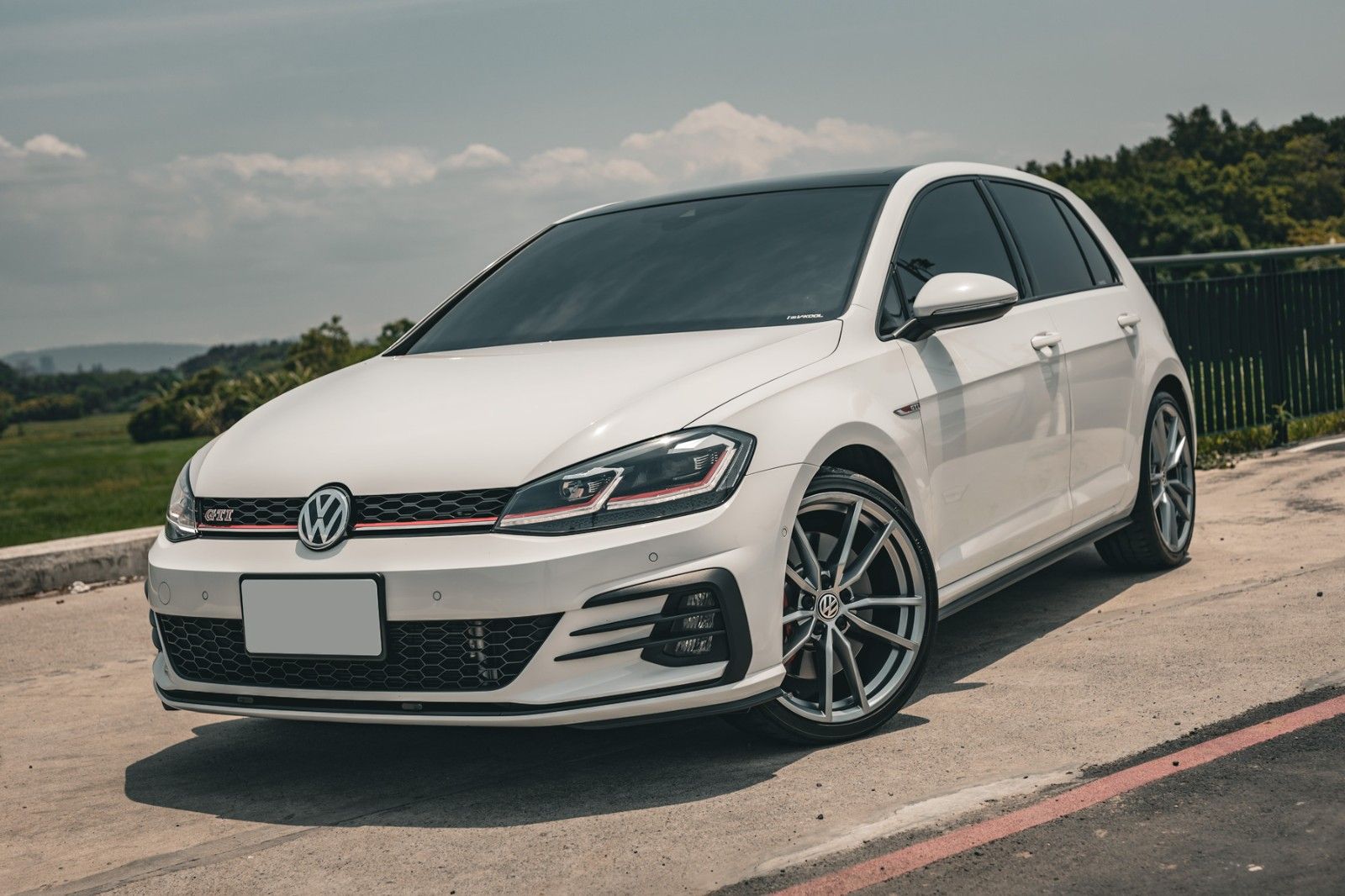 Volkswagen Golf GTI 2020年二手車 電洽 台北市-馳堂車業 | 8891汽車