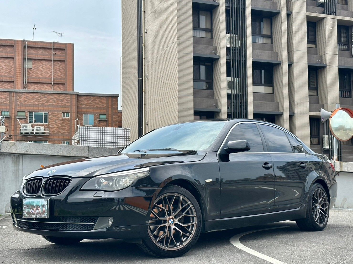 E60 總代理 原版件認證車 HID頭燈 改BMW專用安卓機 歡迎賞車試乘【中古車(二手車)價格/圖片/配備/說明】 | 8891汽車