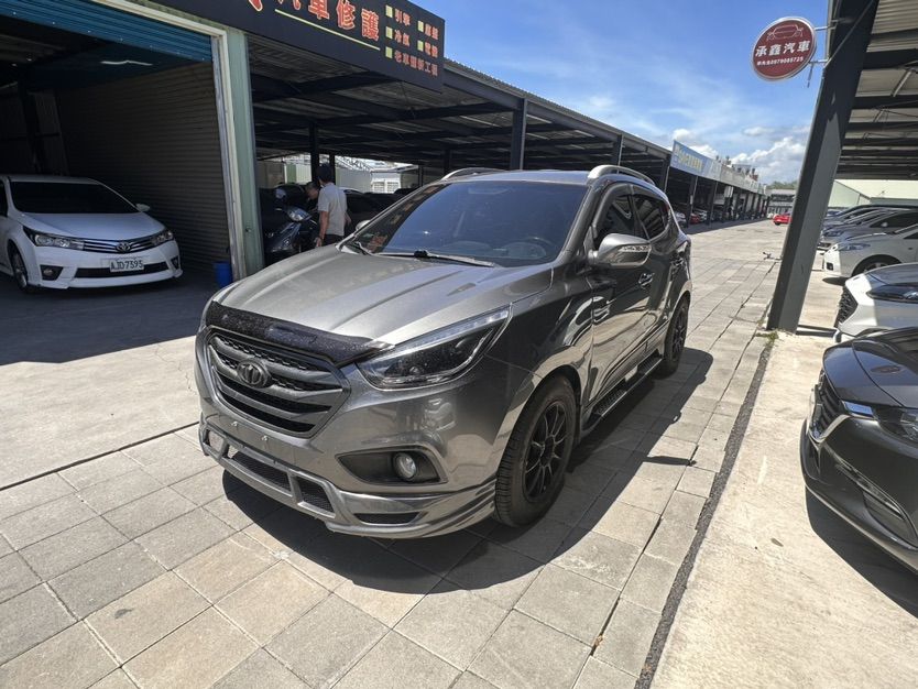 Hyundai ix35 2015年二手車 33.8萬 高雄市-承鑫汽車 | 8891汽車