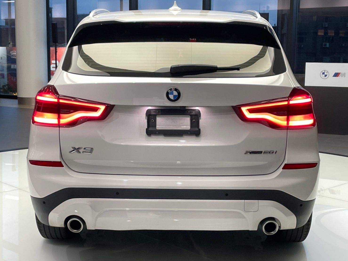 BMW X3 2022年二手車 電洽 新北市-BMW Jayson | 8891汽車