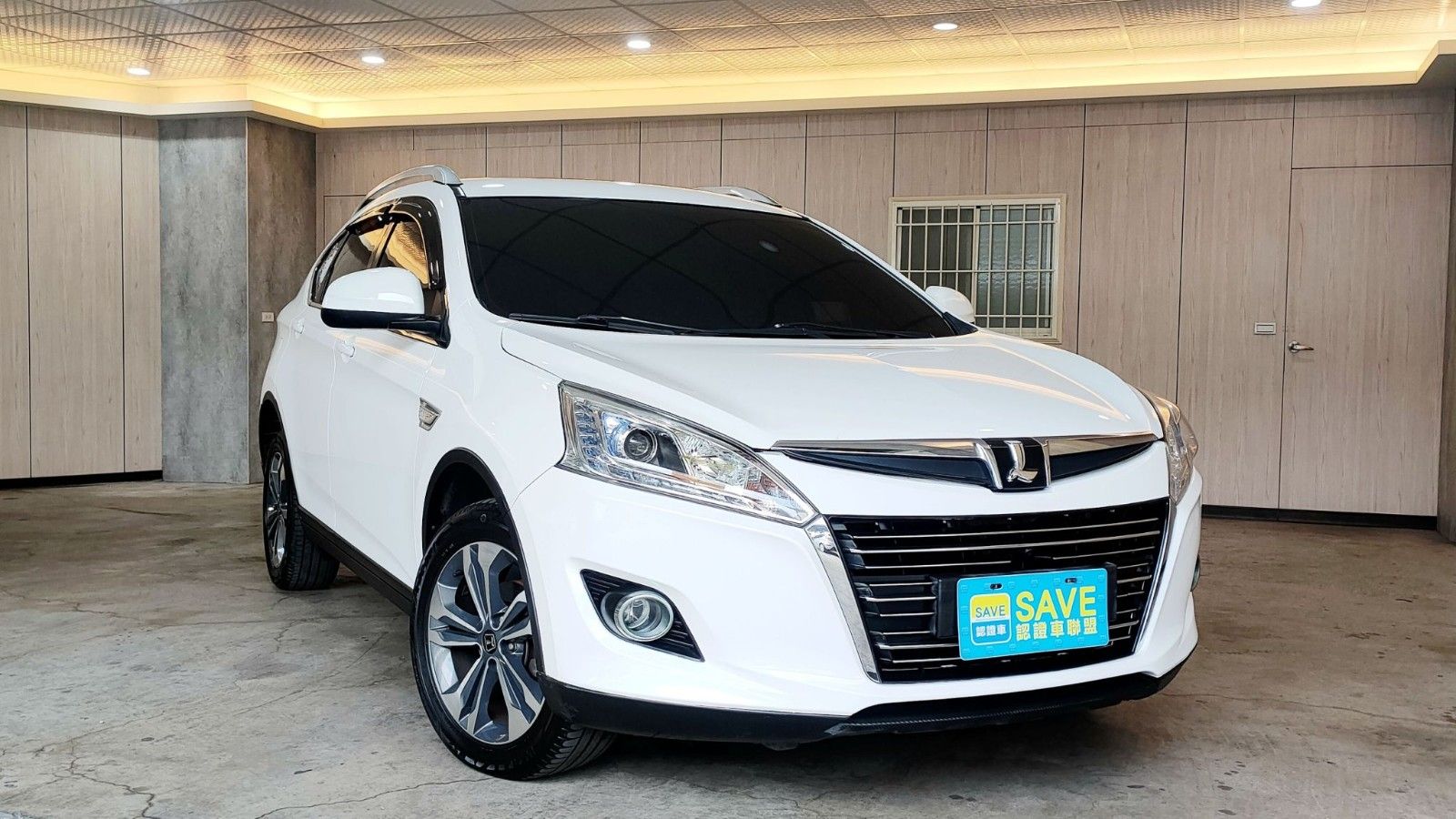 Luxgen U6 Turbo 2016年二手車 23.5萬 桃園市-柴爸の國際車庫 | 8891汽車