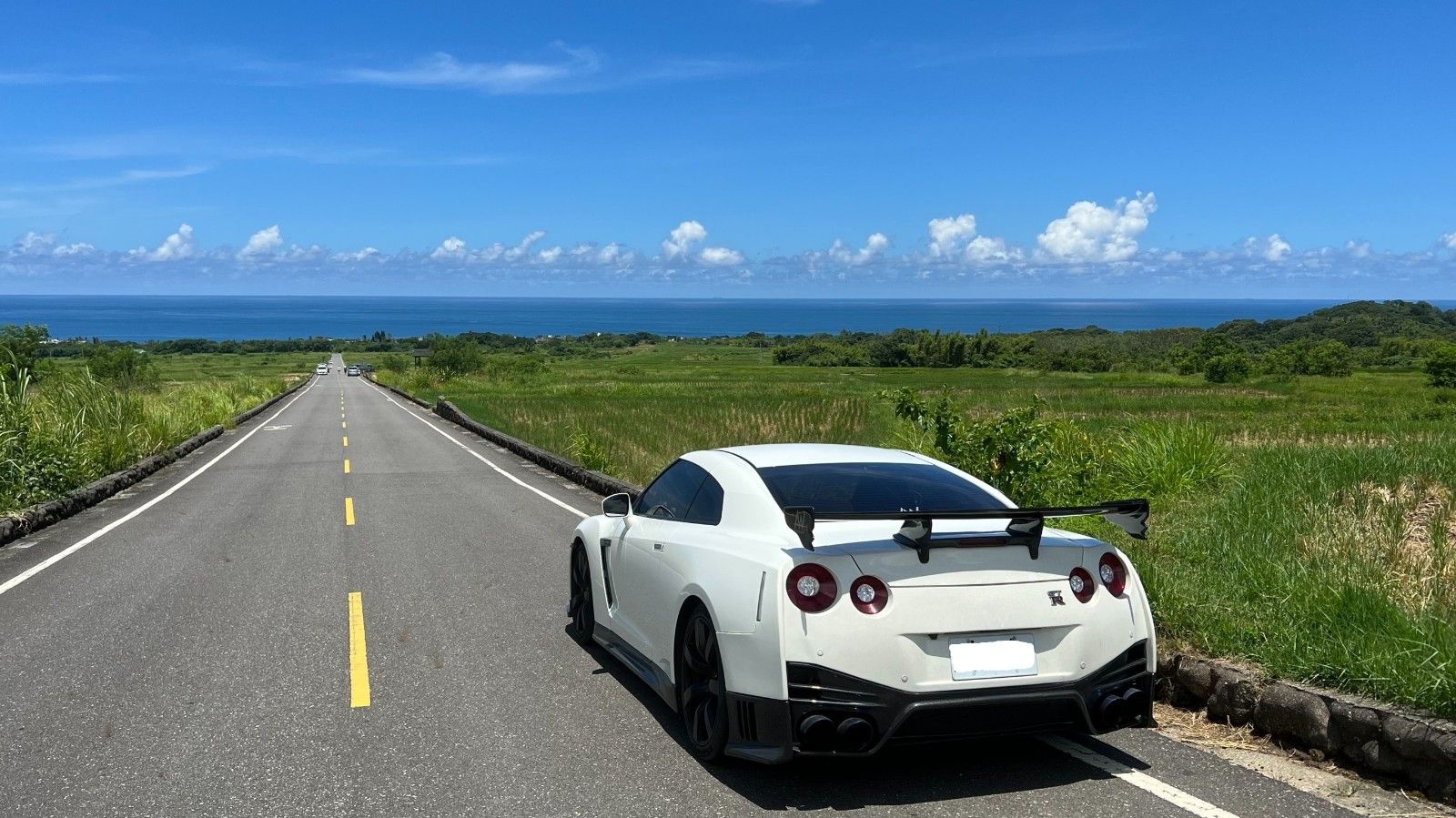 2010年 Nissan GT-R 9萬公里|台北市