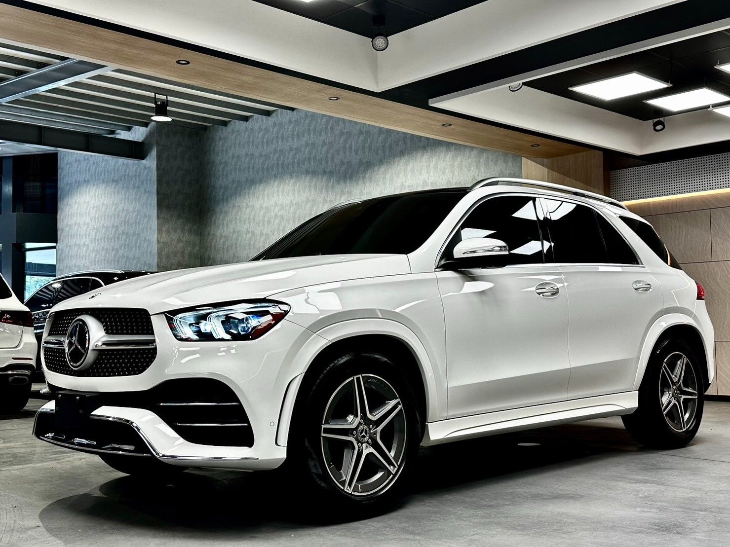 Mercedes-Benz GLE 2020年二手車 電洽 桃園市-五太汽車 | 8891汽車