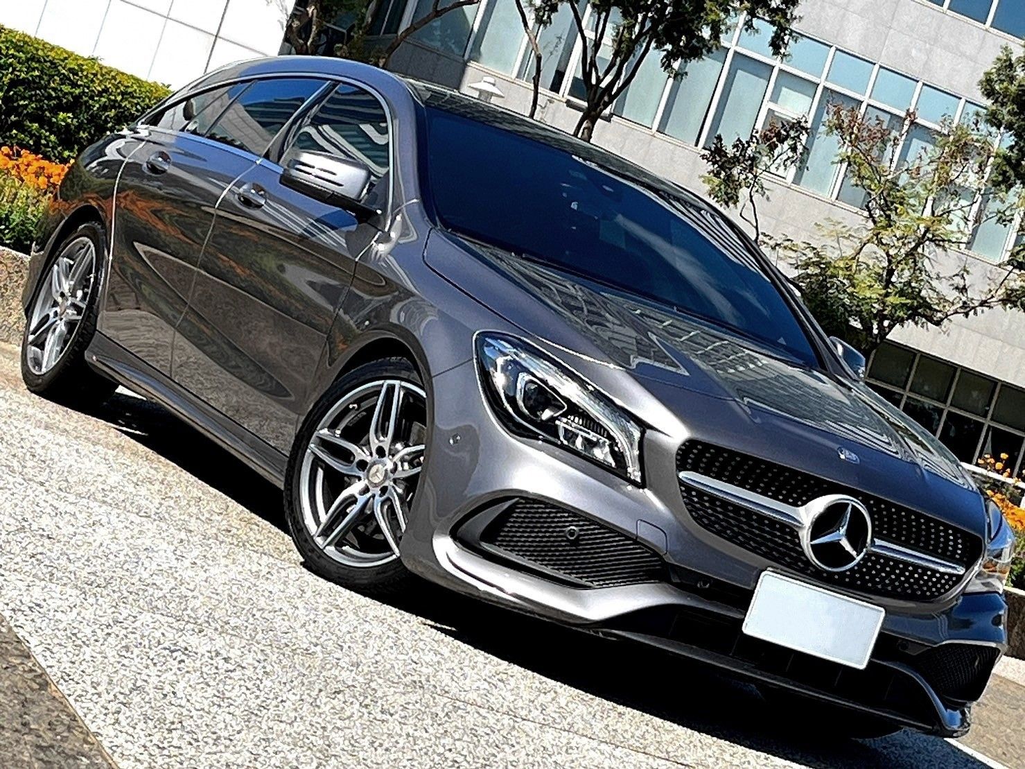 Mercedes-Benz CLA Shooting Brake 2018年二手車 120.0萬 台中市-台中高展國際車業 | 8891汽車