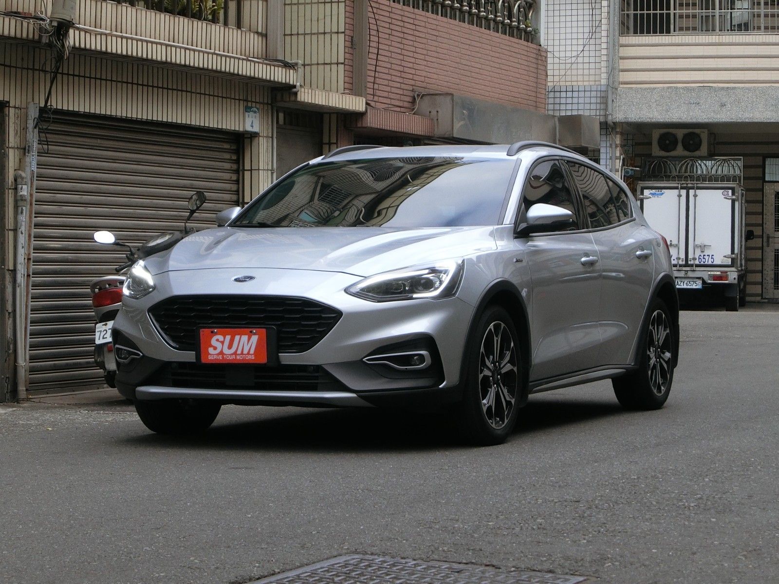 嚴選專區 - Ford Focus Active 2022年二手車 67.8萬 高雄市-SUM五甲汽車模範店 | 8891汽車