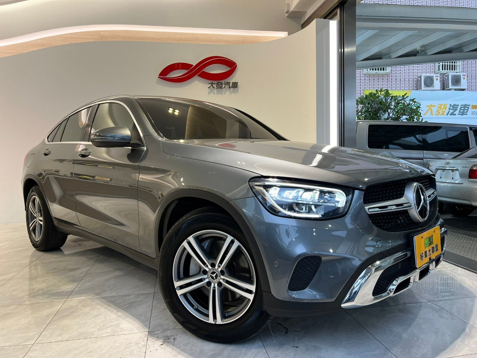 Mercedes-Benz GLC Coupe 2019年二手車 173.8萬 高雄市-大發汽車-黃老闆 | 8891汽車