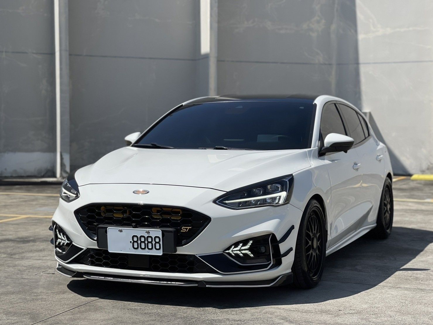Ford Focus 5D 2020年二手車 35.0萬 桃園市-Eason車酷 | 8891汽車