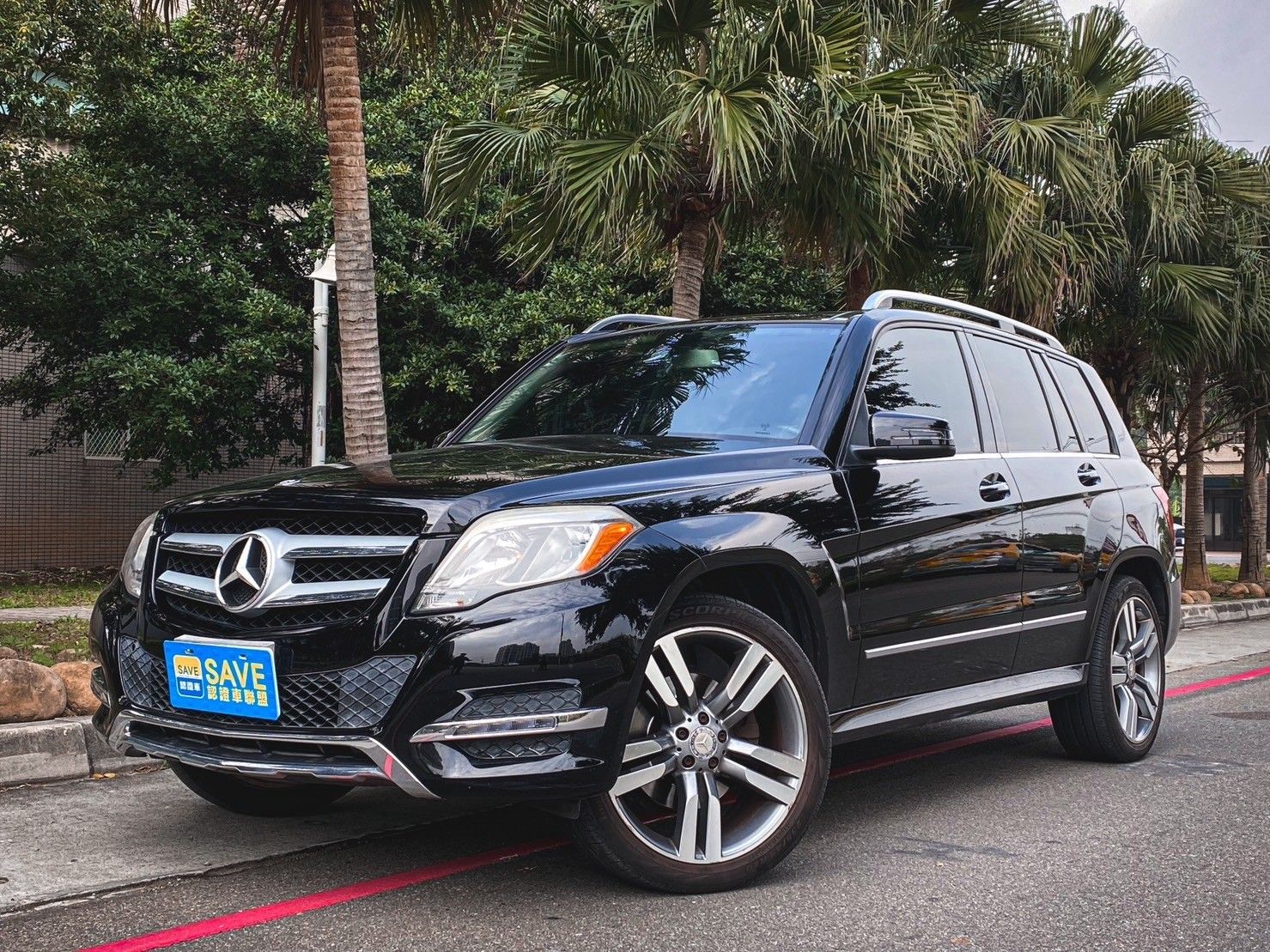 Mercedes-Benz GLK 2014年二手車 55.0萬 桃園市-智宇車業 | 8891汽車