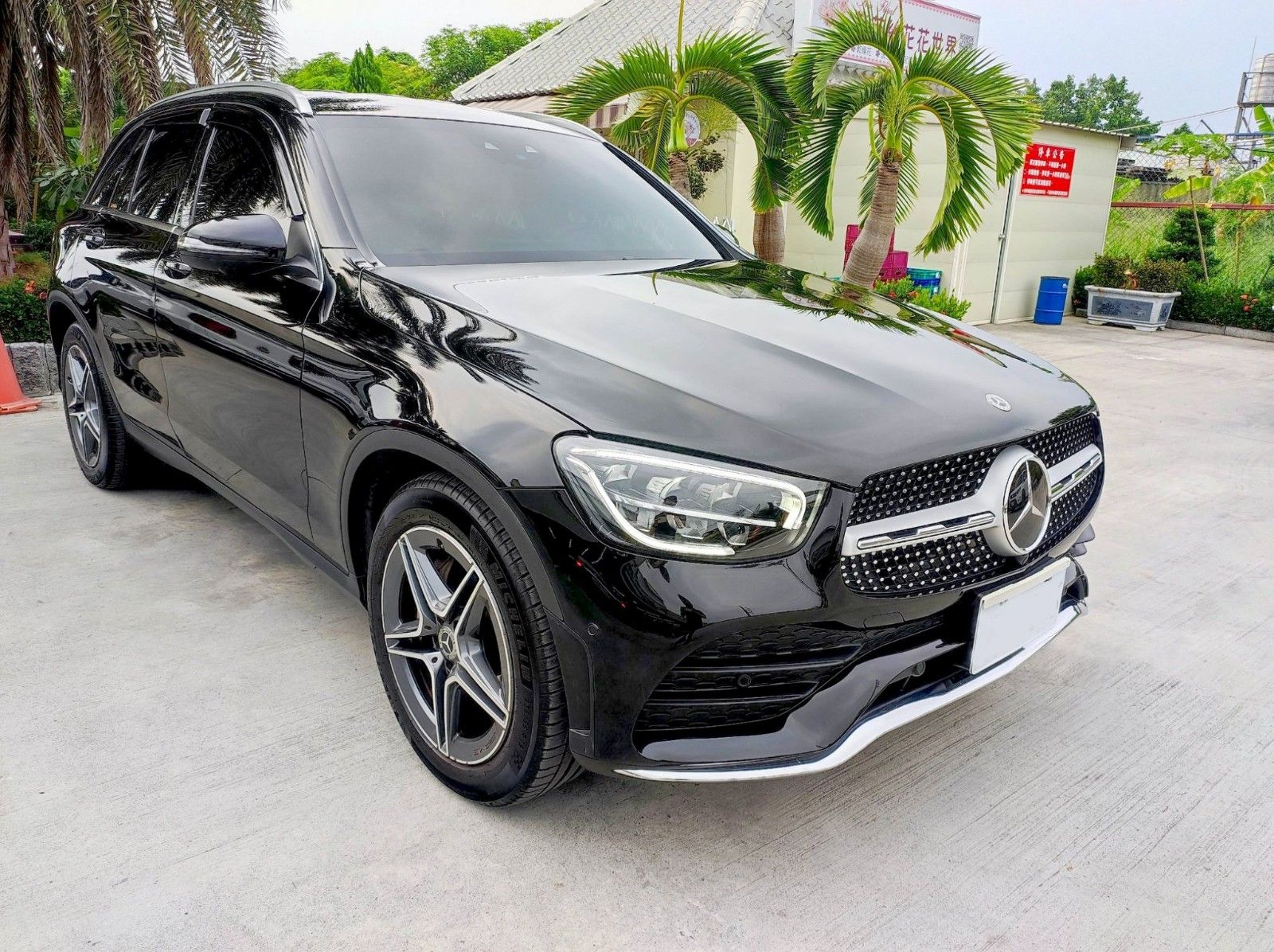 Mercedes-Benz GLC 2020年二手車 169.8萬 彰化縣-上極汽車 | 8891汽車