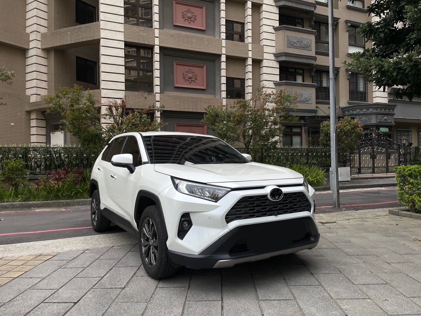 Toyota RAV4 2022年二手車 98.8萬 新北市-泉鑫汽車 | 8891汽車