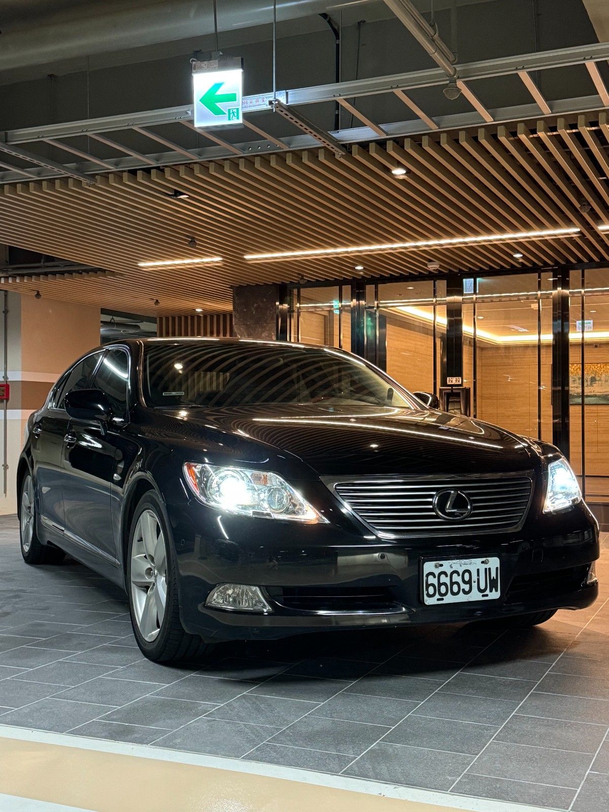 Lexus LS 2008年二手車 19.0萬 新北市- | 8891汽車