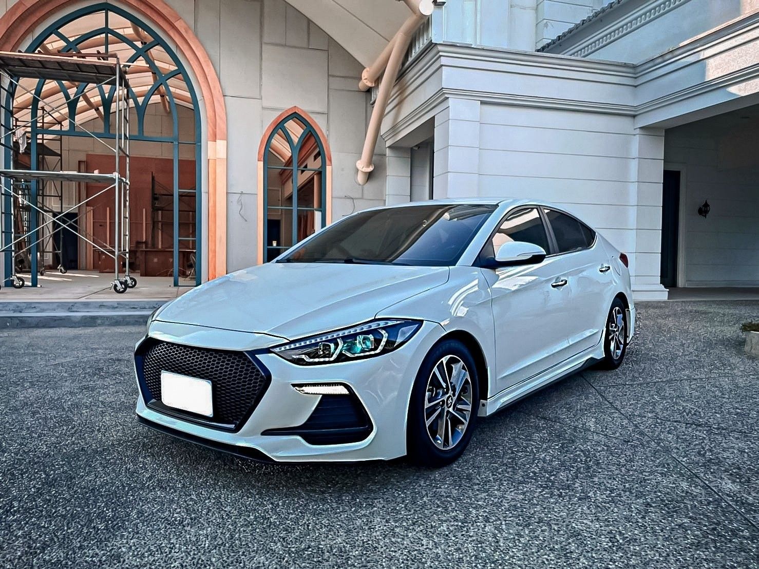Hyundai Elantra 2018年二手車 22.3萬 新北市-買好車國際 | 8891汽車
