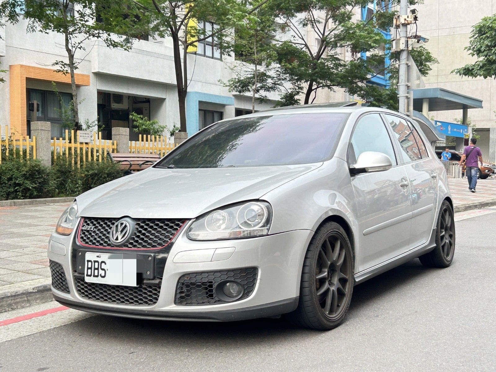 Volkswagen Golf GTI 2006年二手車 16.8萬 新北市-耀鵬汽車TACA認證 | 8891汽車
