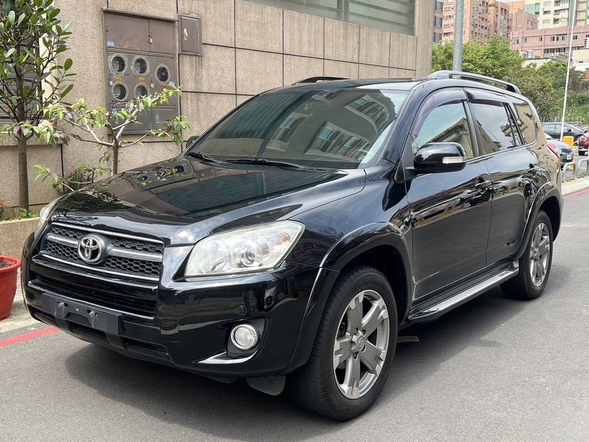 Toyota RAV4 2010年二手車 18.8萬 桃園市-車冠汽車 | 8891汽車