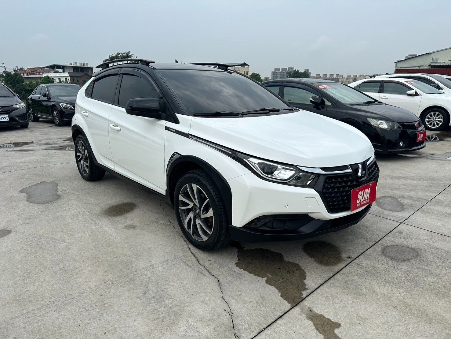 Luxgen U5 2017年二手車 22.8萬 桃園市-SUM大師兄認證車庫 | 8891汽車