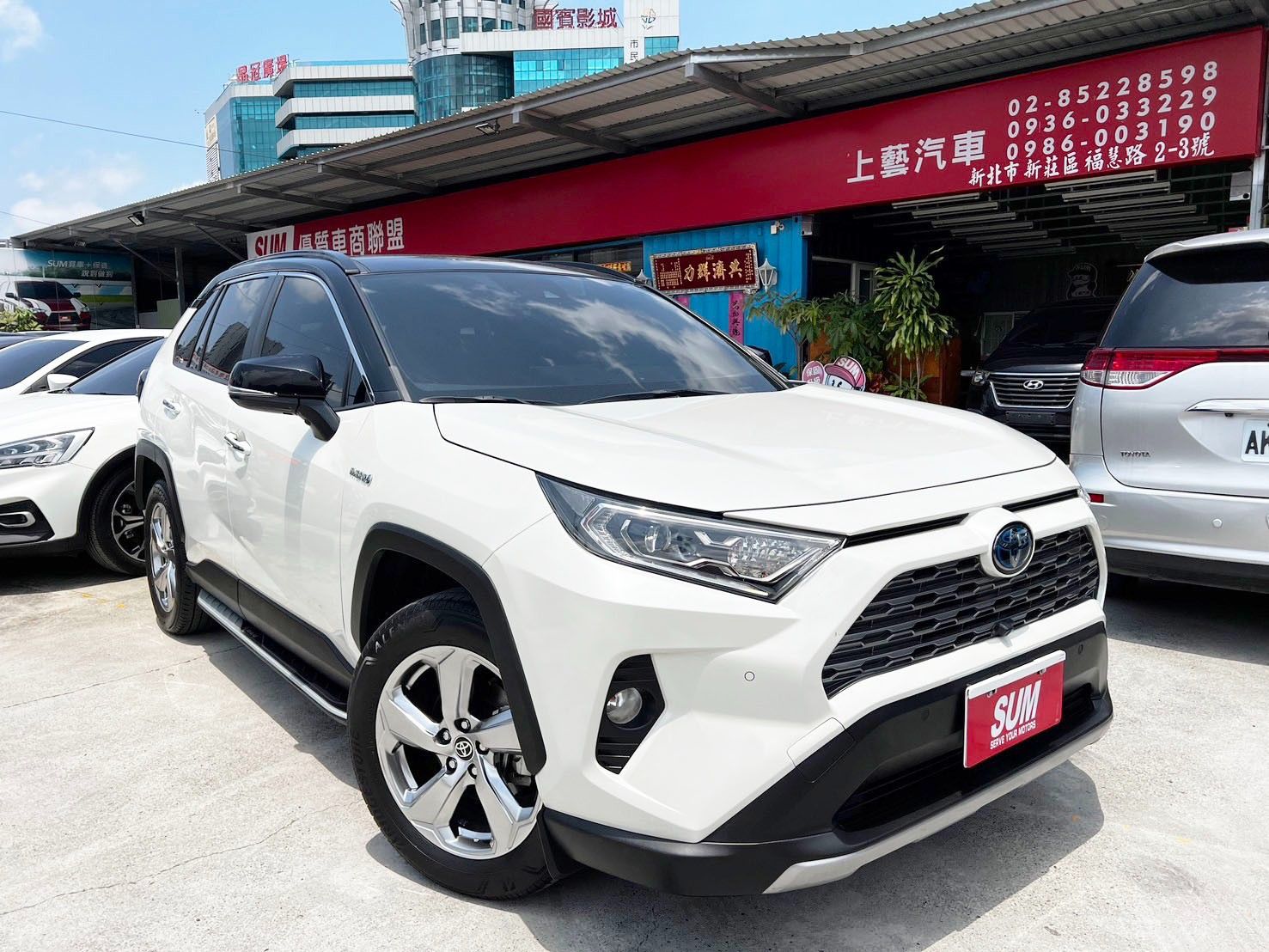 Toyota RAV4 2020年二手車 99.8萬 新北市-SUM上藝汽車金鑽店 | 8891汽車