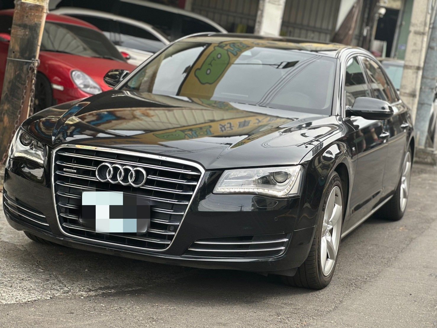 Audi A8L 2013年二手車 35.8萬 南投縣-明輪汽車 | 8891汽車