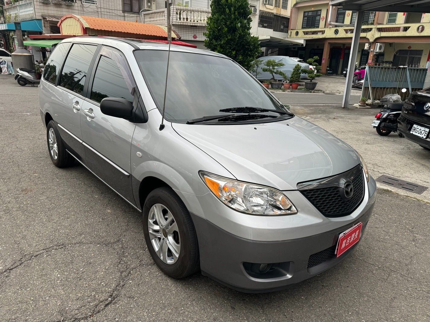 嚴選專區 - Mazda MPV 2004年二手車 12.8萬 高雄市-高雄麻吉課長 | 8891汽車