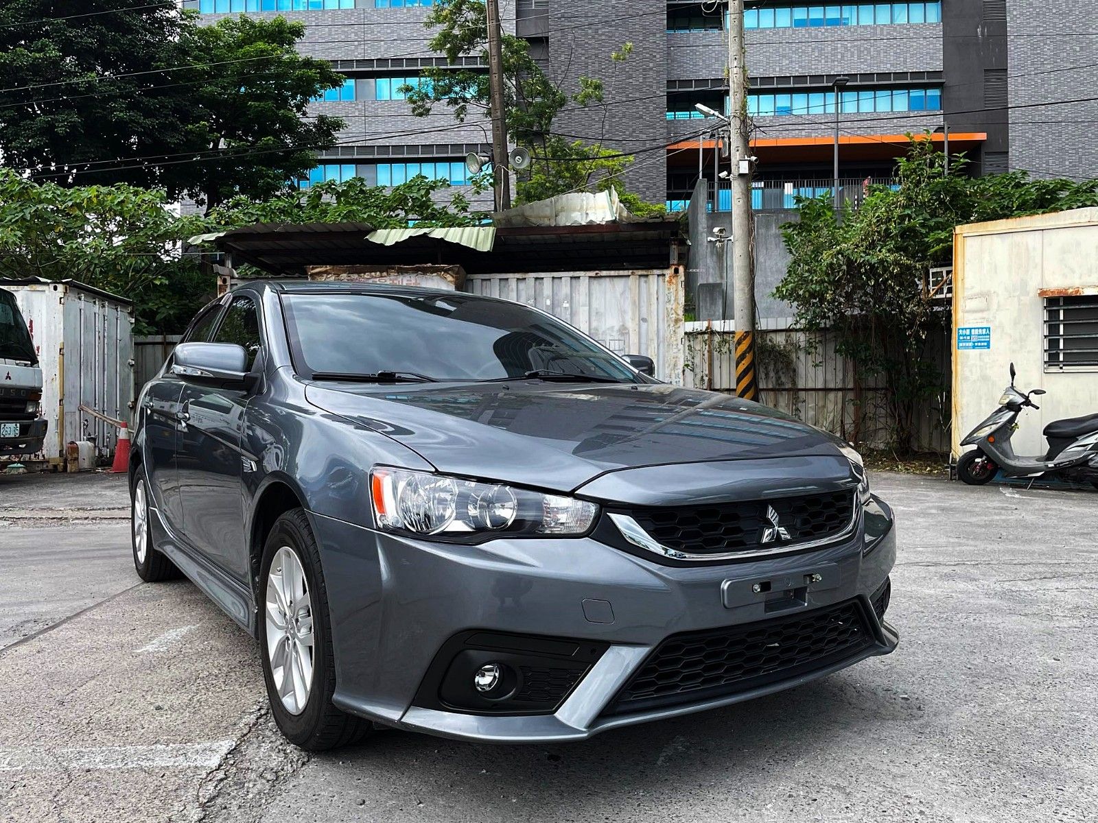 Mitsubishi Lancer Fortis 2015年二手車 19.8萬 新北市-峰崋汽車 鑑定認證車 | 8891汽車