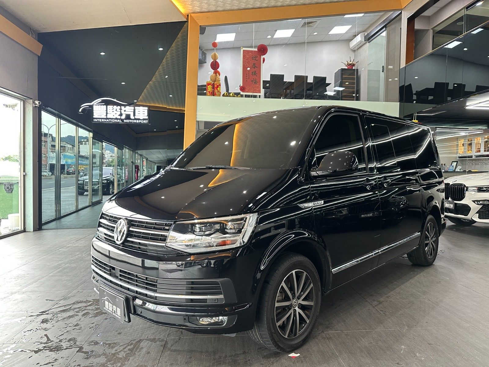 Volkswagen T6 Multivan 2020年二手車 163.0萬 新北市-豐駿三峽總店精選好車 | 8891汽車